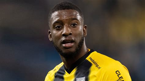Vitesse Boekt Tegen Vvv Eerste Zege In Competitie In Maand Tijd