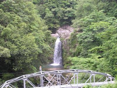 徒然おうどいろ日記 山口県の滝データ阿武町の滝ドウドウの滝