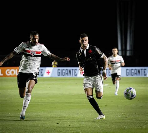 Av Dá Notas Para Os Jogadores Do Vasco Contra O São Paulo Supervasco