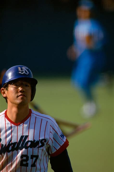 「メガネの捕手は大成できない」まさかの指名漏れで22歳古田敦也が頭を下げた日20年後、最後の「代打、オレ！」でヤクルト古田が引退するまで