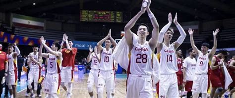 5打8灭伊朗，男篮4大功臣正式排序！广东帮3人上榜，杜锋扬眉吐气