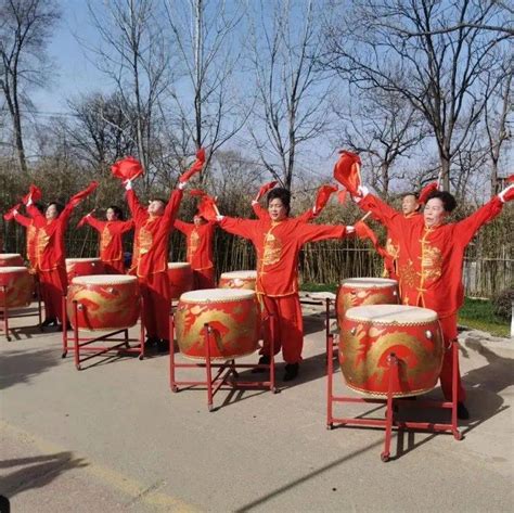 热点嵩县妇联举办嵩县爱你巾帼说暨三八节表彰大会 颁奖 活动 故事