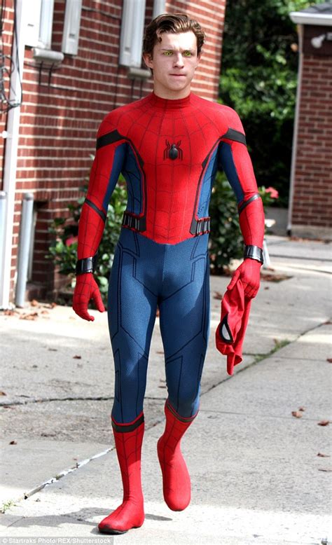 Spider Man Hypnotized By Menaresohot On Deviantart