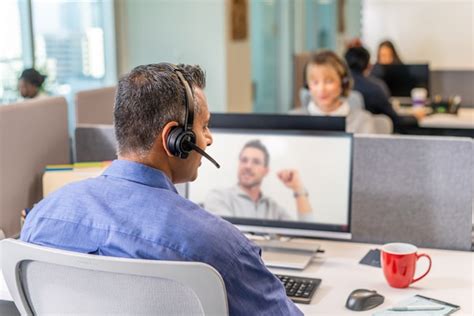 Hp Poly Savi 8210 Ms Mono Dect Bluetooth Usb A Headset 8d3f1aa