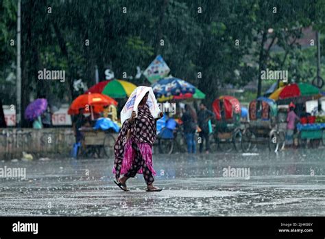 Light Rain In The Capital Dhaka In The Middle Of Intense Heat Photo