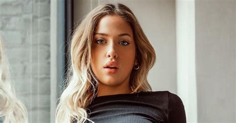 Burn Your Bra And Join The Revolution 41 Photos Thechive