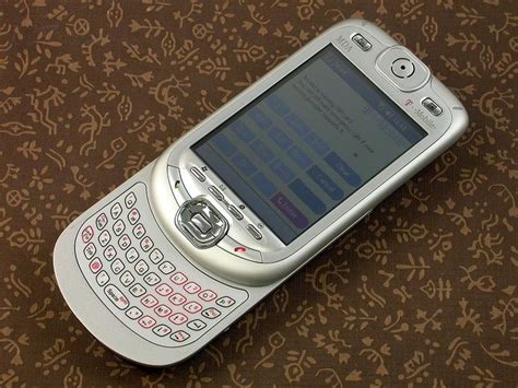 Dopod 700 Retro Phone