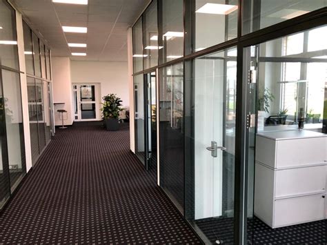 Kontakt Tinit Services Ag