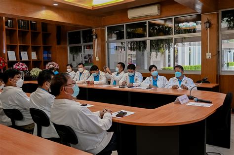 โรงเรียนศรีสุวิชรู้สึกยินดีและเป็นเกียรติที่ได้ต้อนรับคณะผู้บริหาร