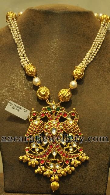 89 Gms Pearls Set With Peacock Locket Jewellery Designs