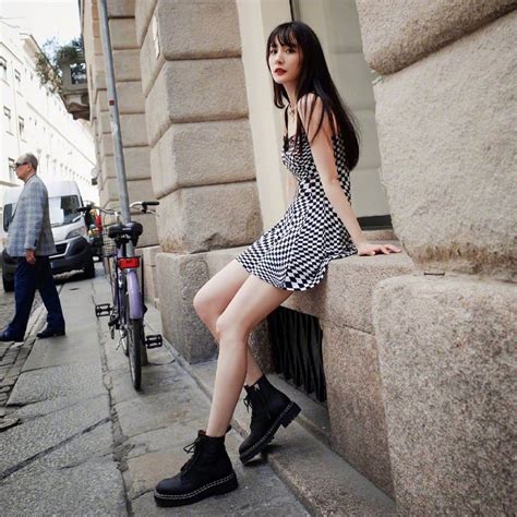 ヤン・ミー（yang Mi）さんのインスタグラム写真 ヤン・ミー（yang Mi）instagram 「这样的小幂你们喜欢吗喜欢就给个