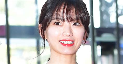 [포토엔hd] 천우희 흘러 내릴 것 같은 과감한 오프숄더 백상예술대상