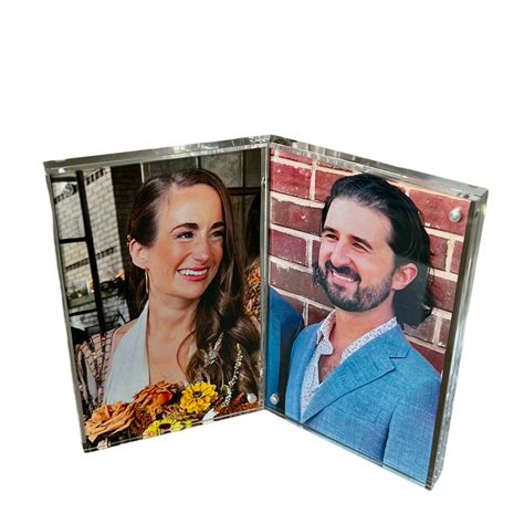 Double Magnet Frame Canetti Clear Evalyn Dunn Gallery