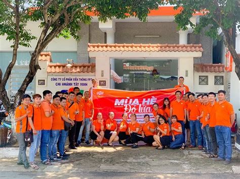 FPT Telecom Tuyển Dụng Nhân Viên Kinh Doanh Năm