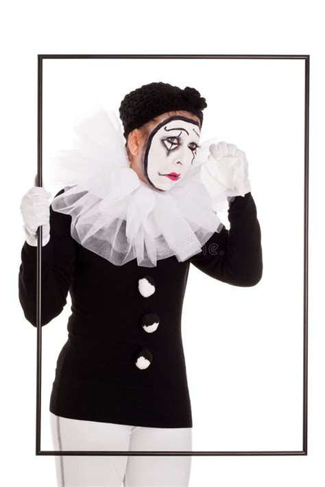 El Payaso De Sexo Femenino En Un Marco Está Llorando Foto De Archivo