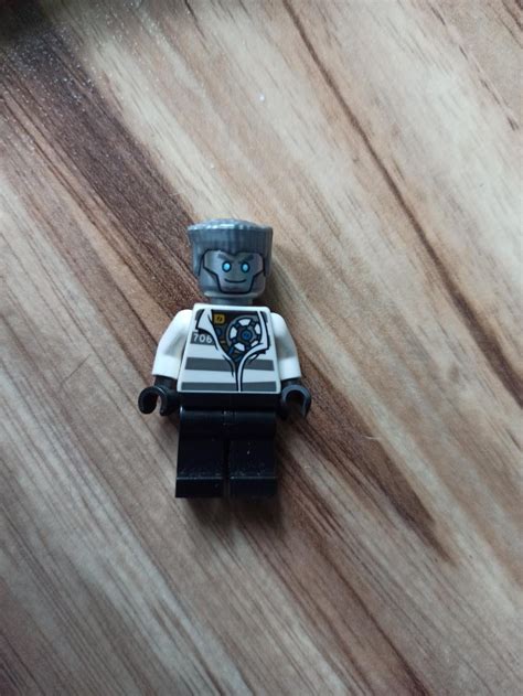 Lego Ninjago Figurka Zane Aukro