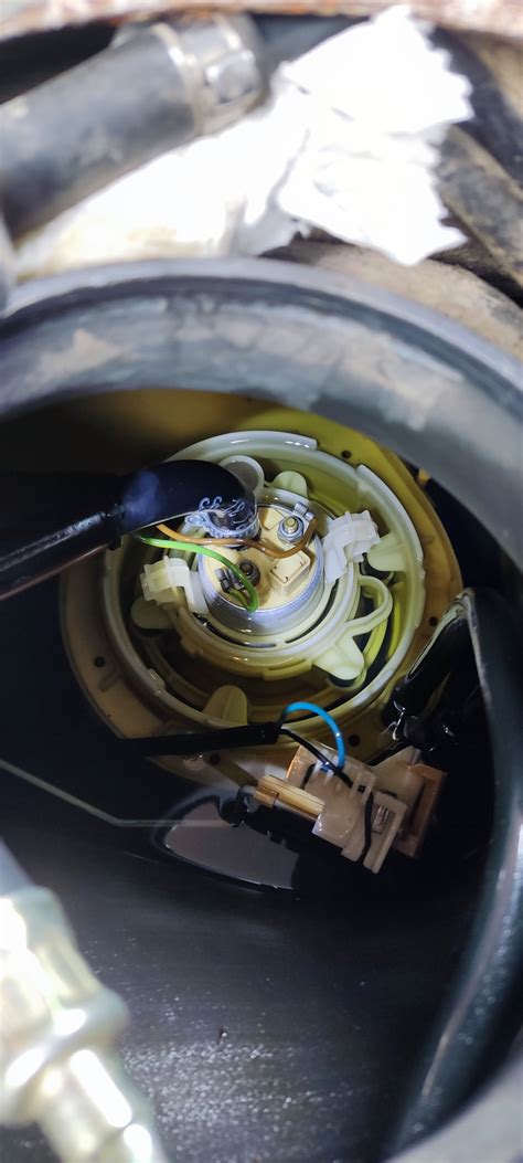 Подставы старого ВАГа Бензонасос — Audi 80 B4 2 8 л 1994 года поломка Drive2