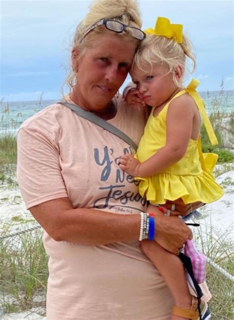 Navy Joan Roberts Age Who Is Hunter Bidens Daughter Height Net