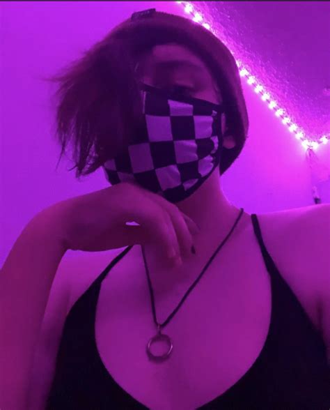 Charlie Girl In The Bot Twitter