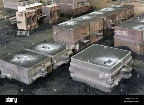 Sand Mold Casting Flask At Joseph Auricht Blog