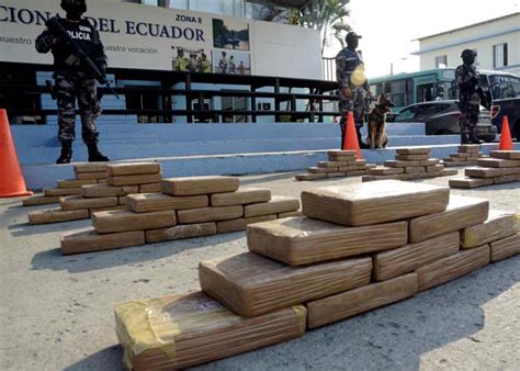 Decomisan Media Tonelada De Cocaína En Ecuador Tn8tv
