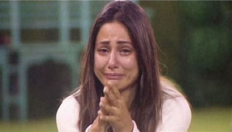 Bigg Boss 11 Twitterati Call Hina Khans Tears Fake Fans Try To