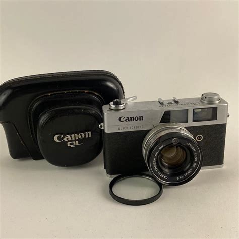 Sold At Auction Vintage Canon Canonet Ql19 Ql W 45mm F119 Lens And Case