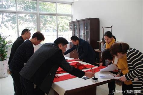 南城街道組織開展「迎新春 送春聯」活動 每日頭條