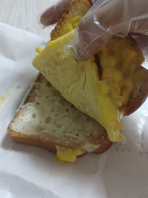 이삭토스트와 삼각커피우유 푸드 캐시피드