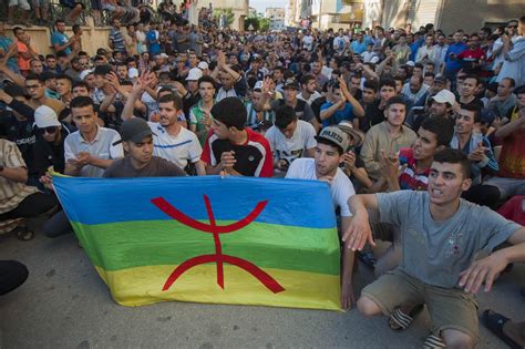 Protesters Support The Rif Movement Middle East Monitor