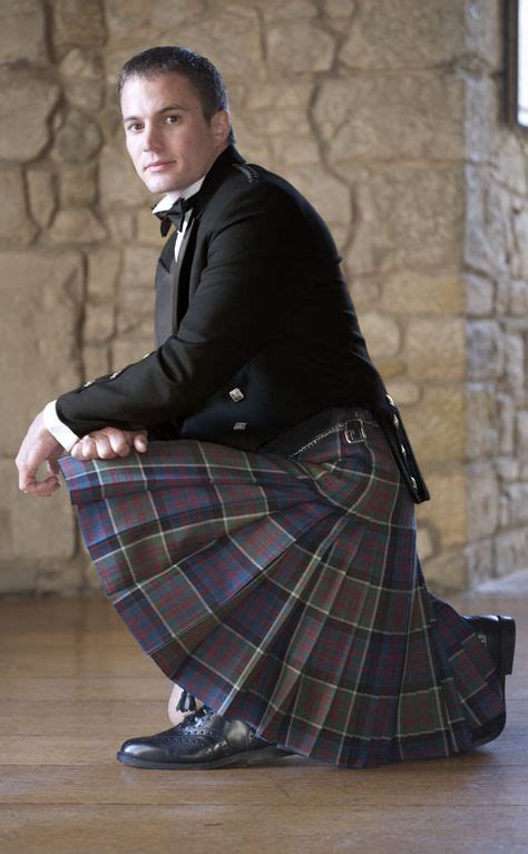 Pin De Jay Bell En Kilts Hombres En Falda Trajes Escoceses Falda