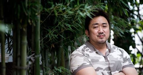 함정 마동석 실제로 닭 잡고 멧돼지 잡았다