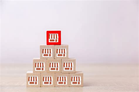 프랜차이즈 비즈니스 양보 프랜차이즈 마케팅과 나무 블로그를 선택합니다 개념에 대한 스톡 사진 및 기타 이미지 개념 경영자 계획 Istock