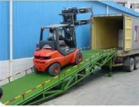 Mild Steel HYDRAULIC LOADING RAMP Size Capacity 6000 20000 Kgs At 450000 Piece In Indore