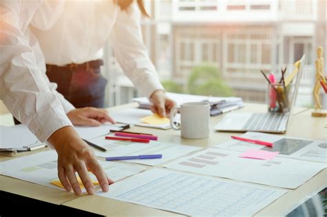 6 Reasons You Should Never Use Man Hours Estimation