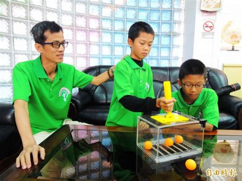 竹林國小學童研發撿球器 國際發明獎奪銅牌 生活 自由時報電子報