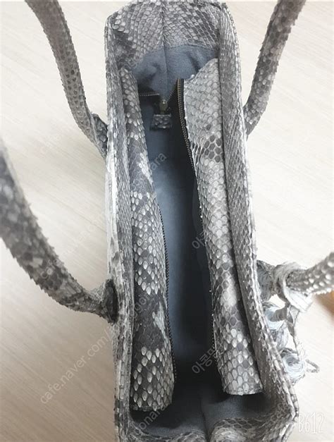 발리에서 산 뱀가죽가방 기타잡화관련용품 중고나라