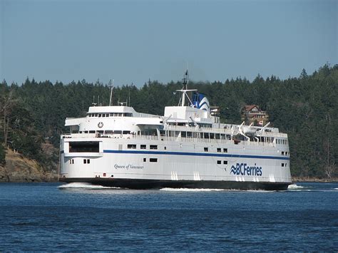 Filequeen Of Vancouver In Active Pass Wikimedia Commons