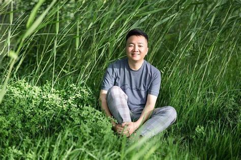 中国当代文学的西部片 韩松落全新中短篇小说集《晚春情话》出版西北中篇小说写作