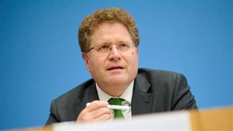 Idrissa Moudi On Linkedin S Klüngelei Verdacht Das Steckt Hinter