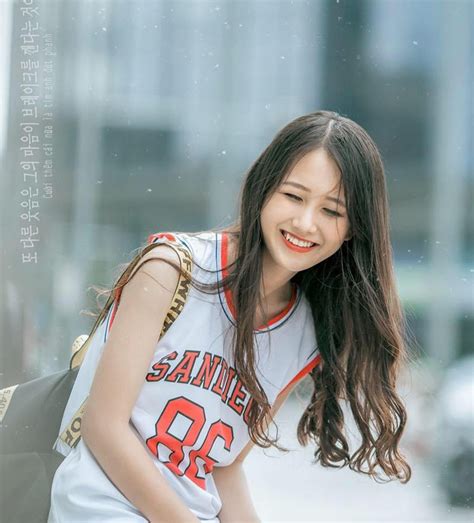 Bộ ảnh Gái Xinh Những Hình ảnh đẹp Lung Linh Thu Hút ánh Nhìn Classic Shop Phòng Tranh And Cá