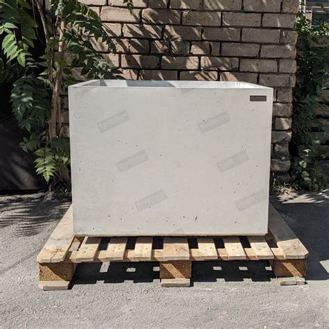 Вазон Д850/Ш850/В650 бетонний вуличний | Real Beton