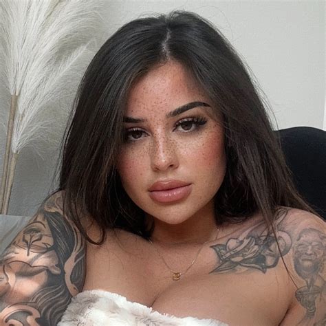 Jacqueline Valentines Profile Vids Pics And More Manyvids Manyvids