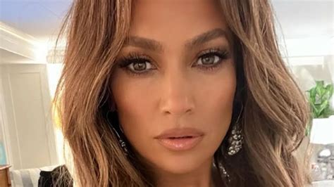 Шок и възхищение Джей Ло навърши 54 по бельо феновете са зашеметени снимка По женски Woman Bg