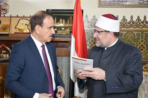 وزير الأوقاف يستقبل رئيس ديوان الوقف السني بالعراق ويشيد بتجربة مصر في