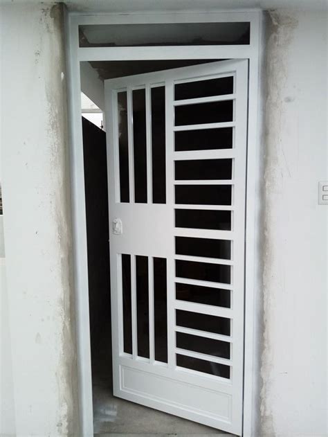Pin en Grill door design Diseño de puerta de hierro Ventanas de