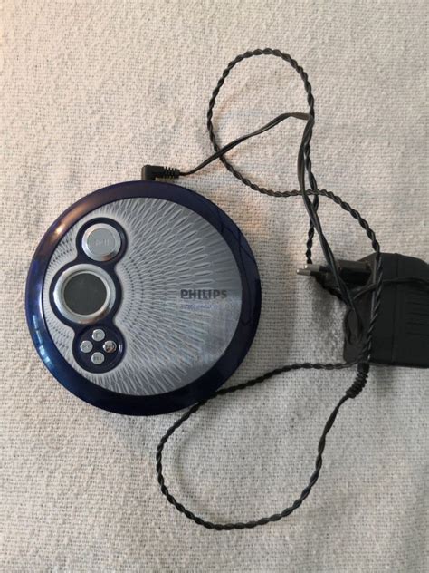 Philips Portable Cd Player Audio Portable Music Players On Carousell
