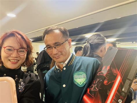 柯年轻票流向赖？郑运鹏：会选择更好人选