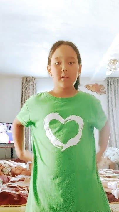 Малика Youtube