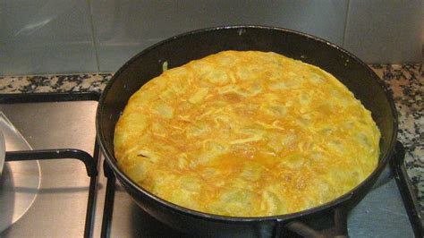 Trucos Para Conseguir Una Tortilla De Patatas Jugosa